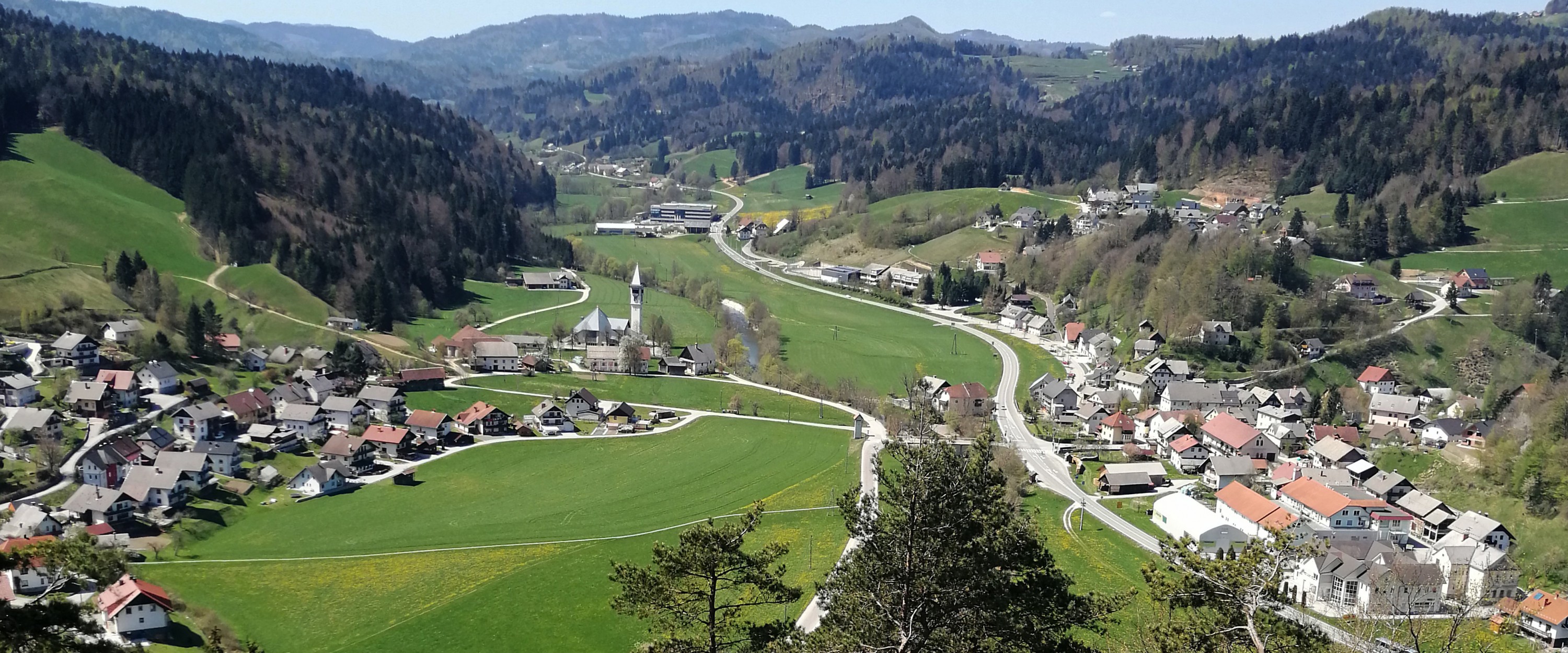 Občina Gorenja vas - Poljane - Obnovili most v Podgori